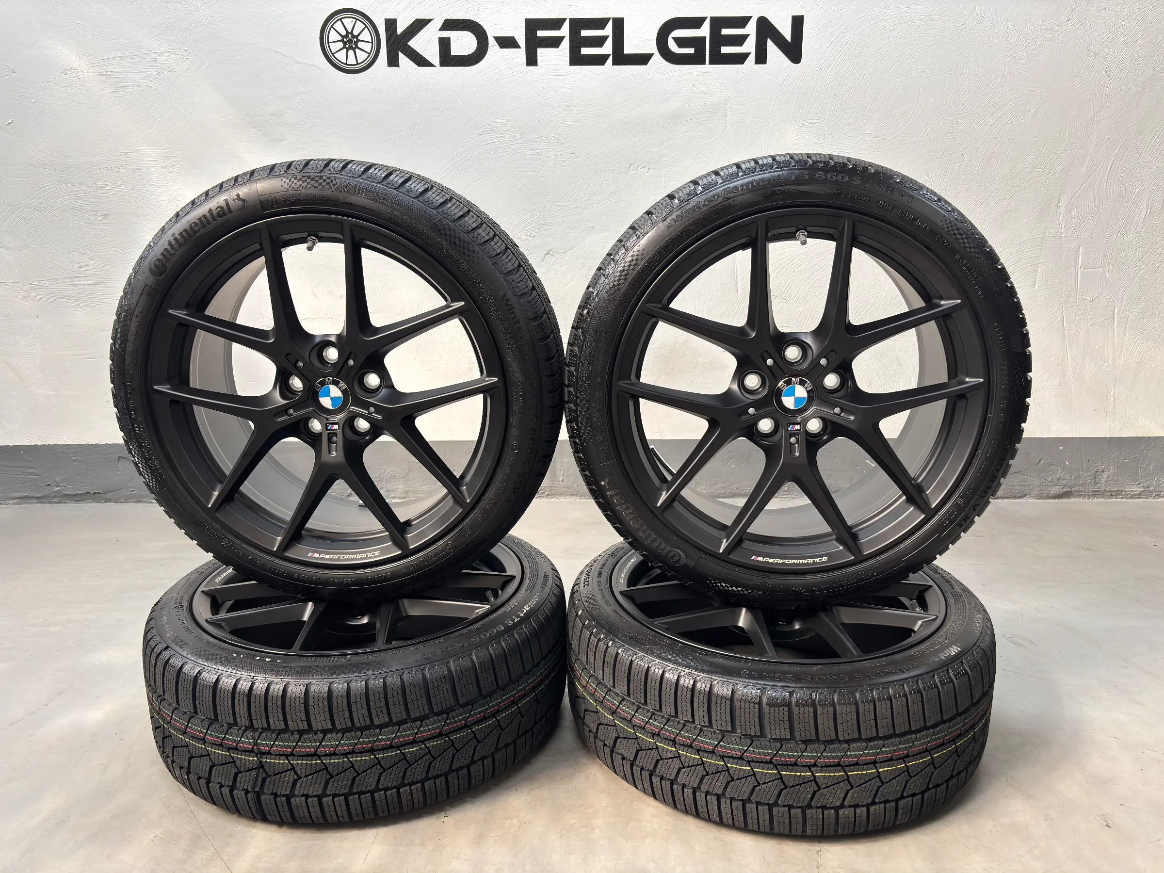 Original BMW 1er F40 2er F44 18 Zoll Winterräder M554 Y-Speiche M ...